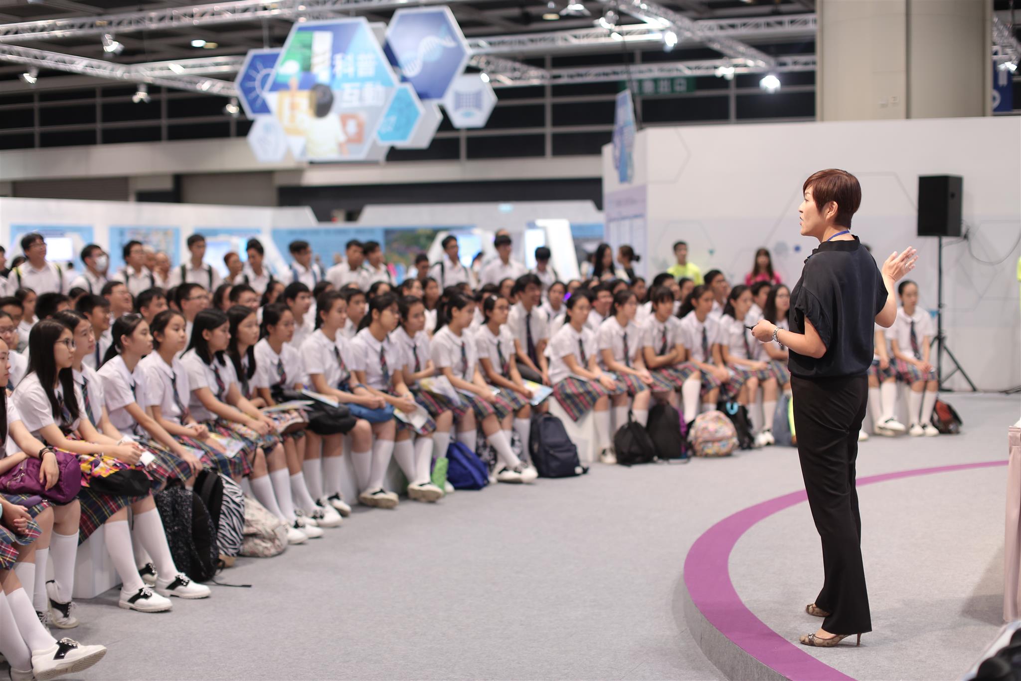 NetDragon 101 Creative Pack - Nurturing Future Innovators